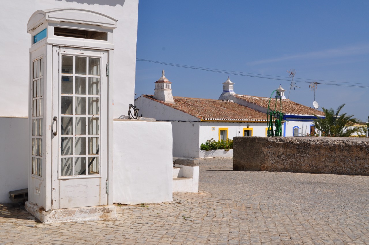 Praia de Cacela Velha na Região de Algarve em Portugal